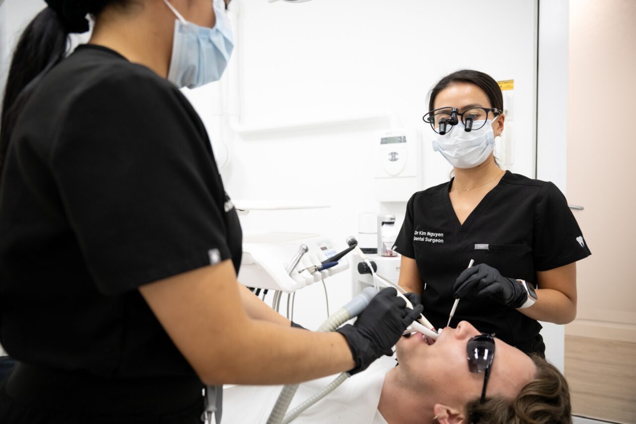 What Are the Benefits of Using Airflow for Your Dental Clean? | Pitt ...